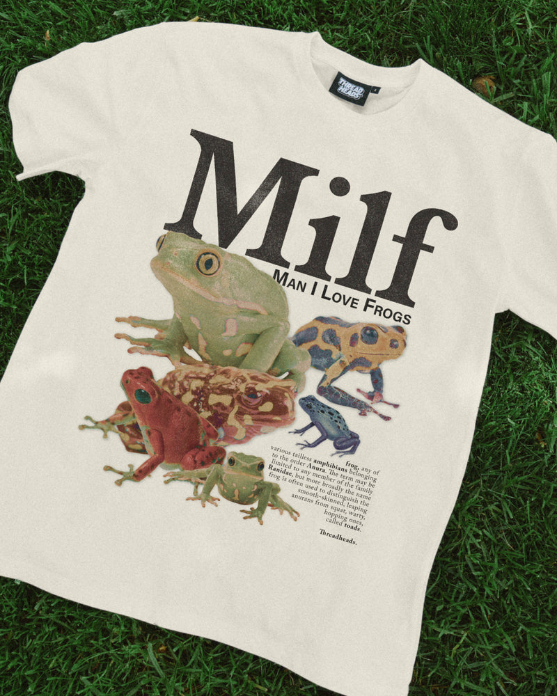 Man I Love Frogs T-Shirt | Funny T-Shirt