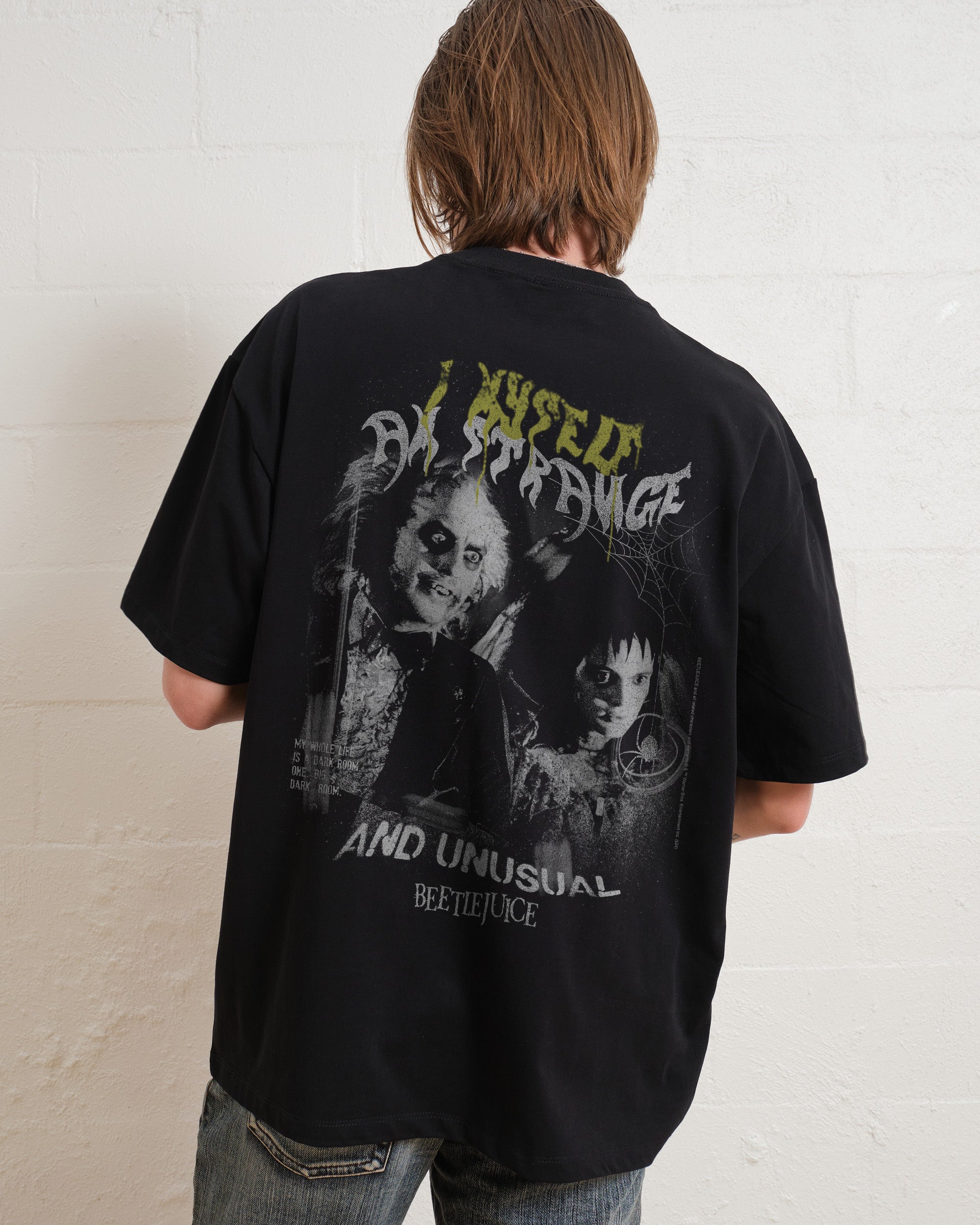 Strange & Unusual Oversized Tee | Official Beetlejuice Merch Europe