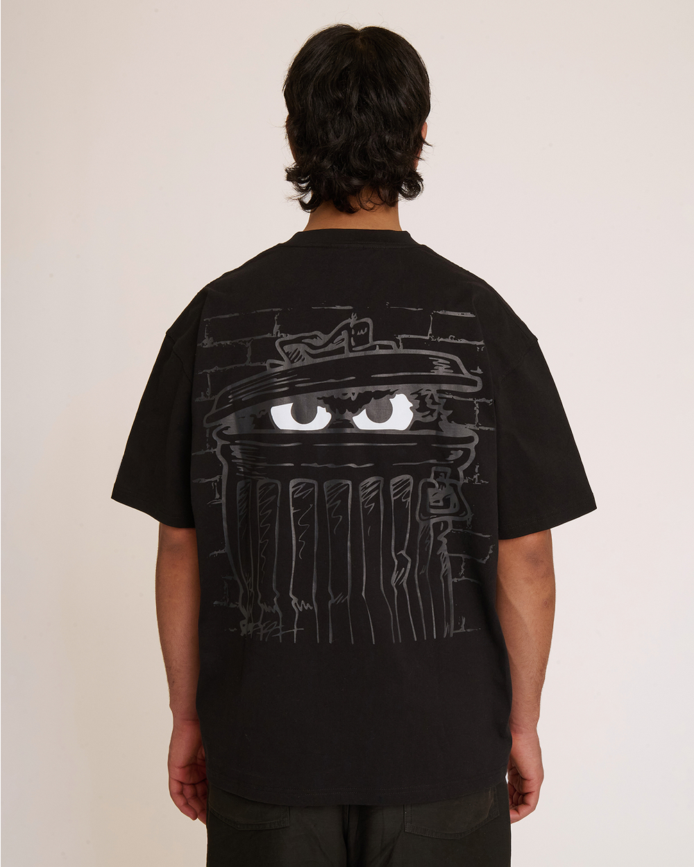 Minimal Japanese Oscar Oversized Tee | Official Sesame Street ...
